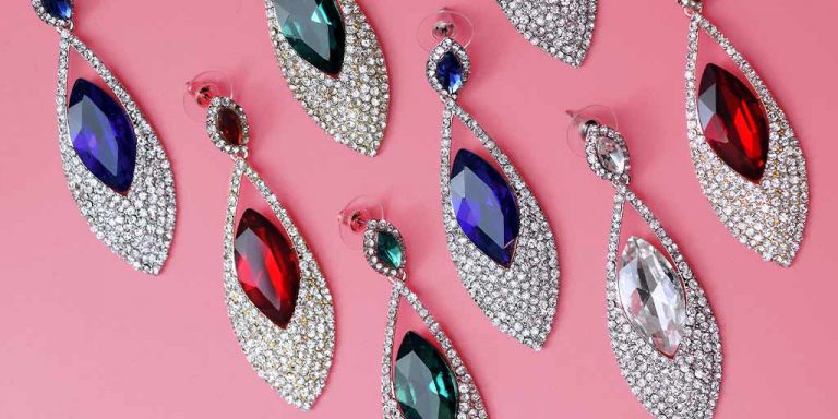 How to Photograph Jewelry? - 11 Amazing Ways to Master